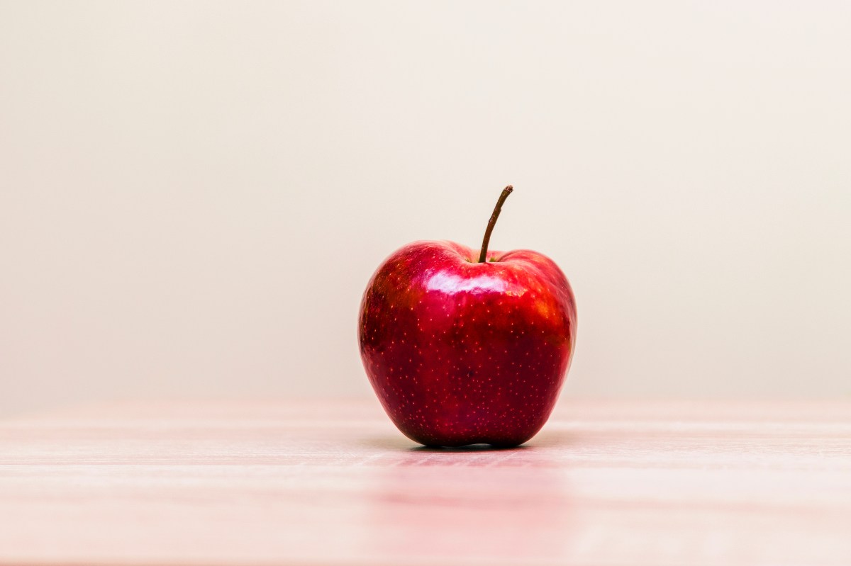 If you’re not hungry enough to eat an apple… – six months to sanity